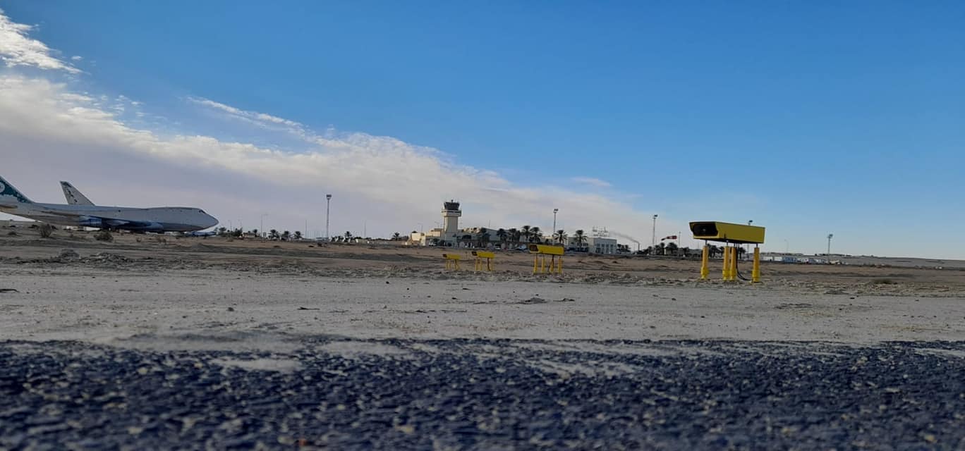 En images : Réouverture de la piste de l’aéroport international de ...