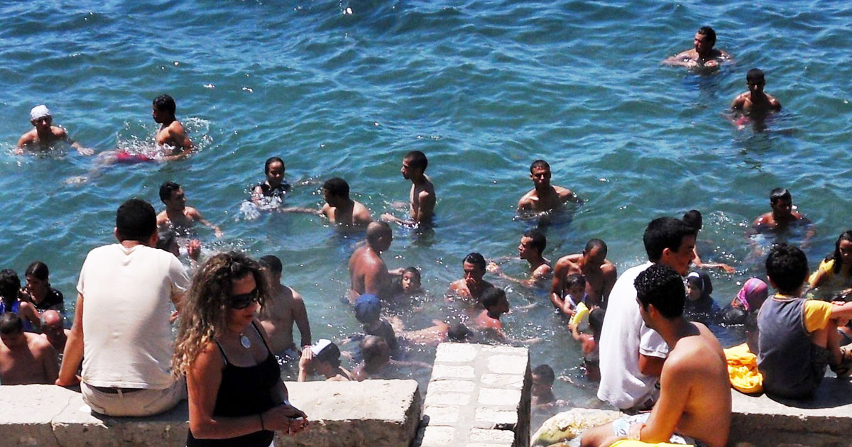 En Tunisie : les Bains Korbous, un trésor caché près de Hammamet ...