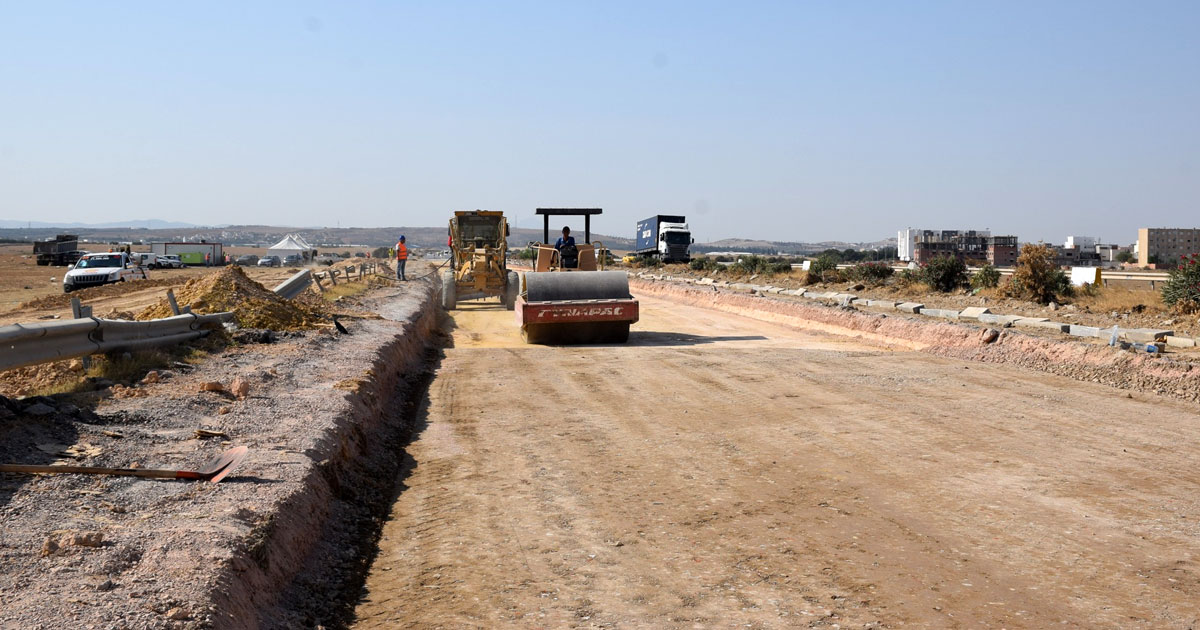 Tunisie : projet de construction d’une route avec des matériaux ...